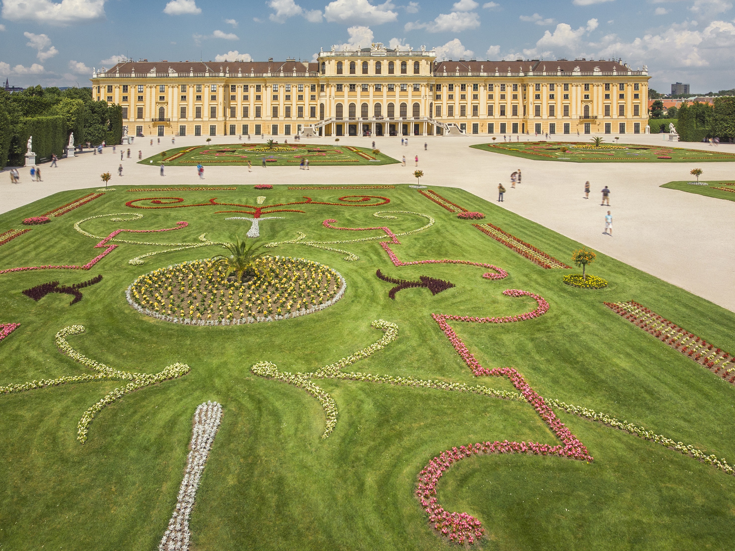 Photos | Schönbrunn Group